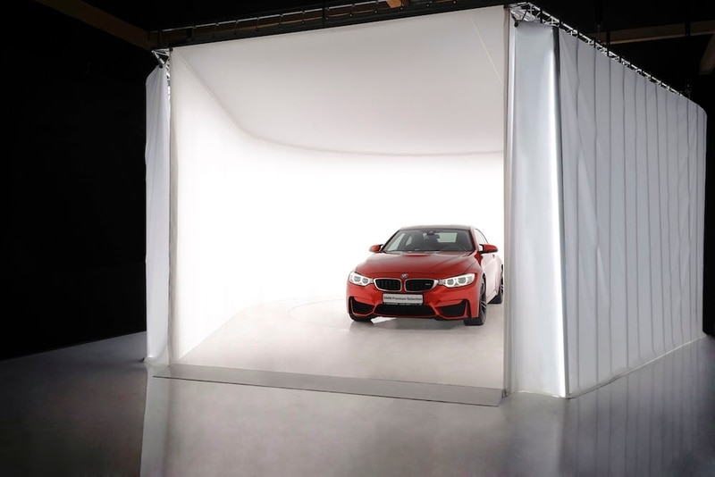 Custom Car Photo Studio Booths by MotorStreet 360